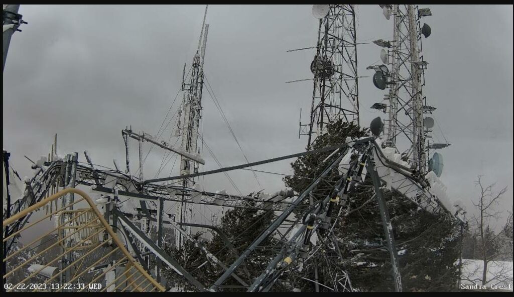 Sandia Crest Tower Destroyed in Ice Storm - Rocky Mountain Ham Radio